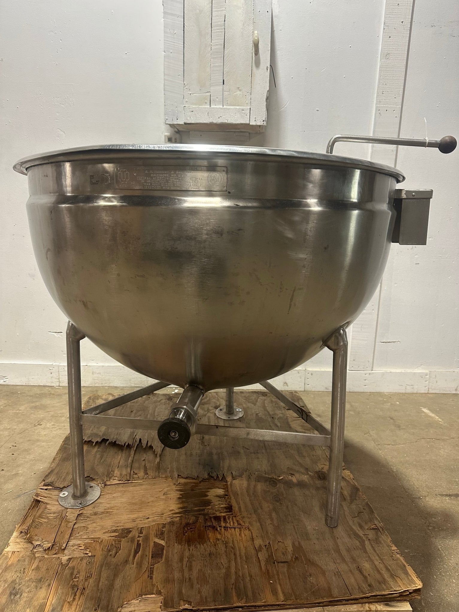 "B.H HUBBERT SON" SFHT100 H.D COMMERCIAL 100 GALLON DIRECT STEAM KETTL ...