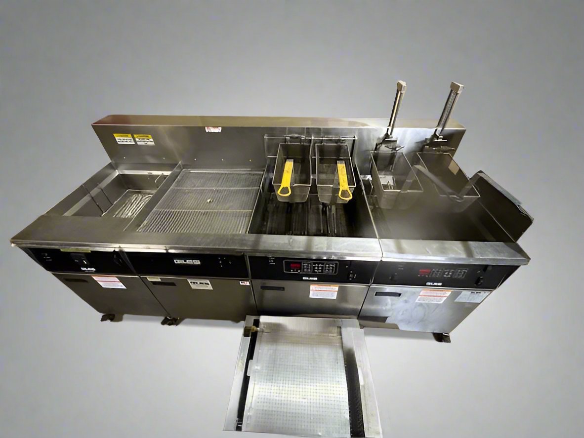 GILES ELECTRIC COMMERCIAL TWO FRYING WELLS W/ PASTA COOKING WELL AND ...