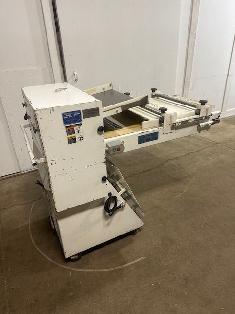 SIMPLEX 1-4-24 115V COMMERCIAL SHEETER MOULDER/DOUGH ROLLER WITH 4 PRE ...