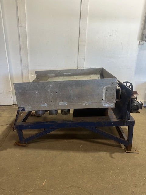 VIBRATING SHAKER TABLE WITH SCREEN FOR CLASSIFYING MATERIAL — Second ...